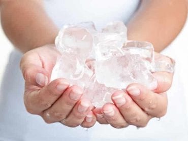 Top 15 Home Remedies for Sore Feet - Home Remedies